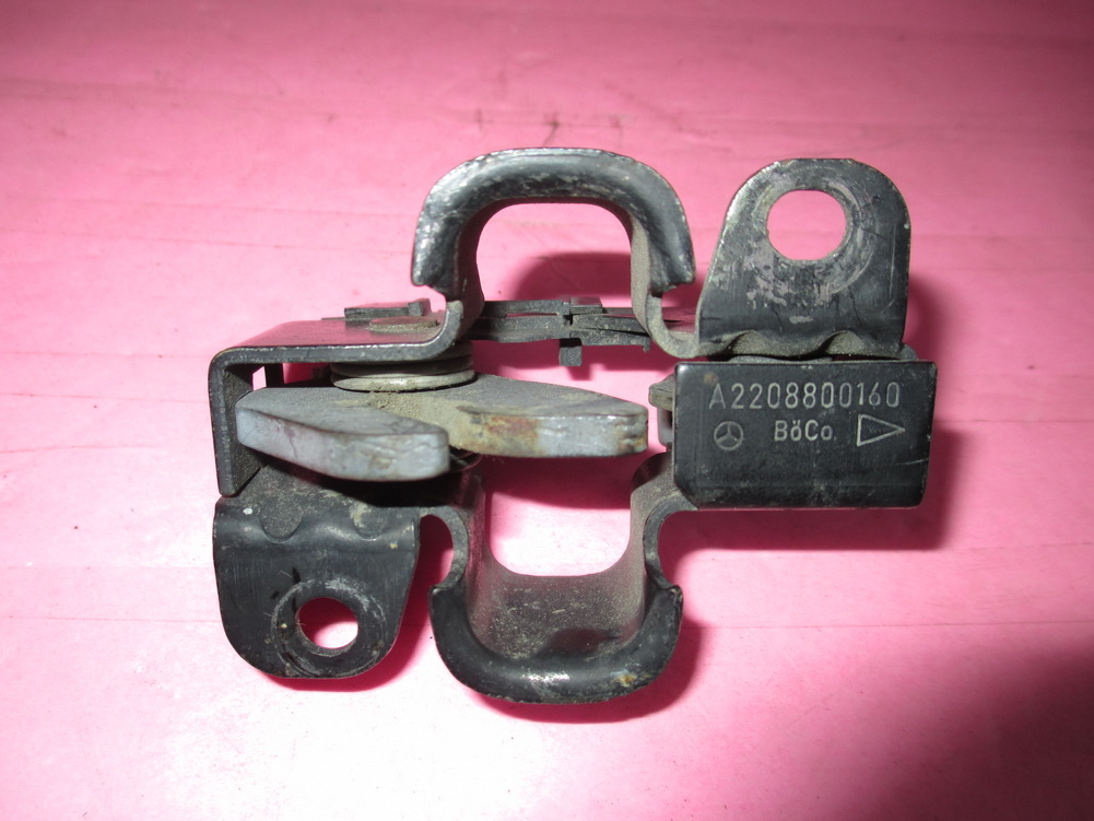 Mercedes Benz S500 S430 - Hood Lock - 2208800160: Used Auto Parts ...
