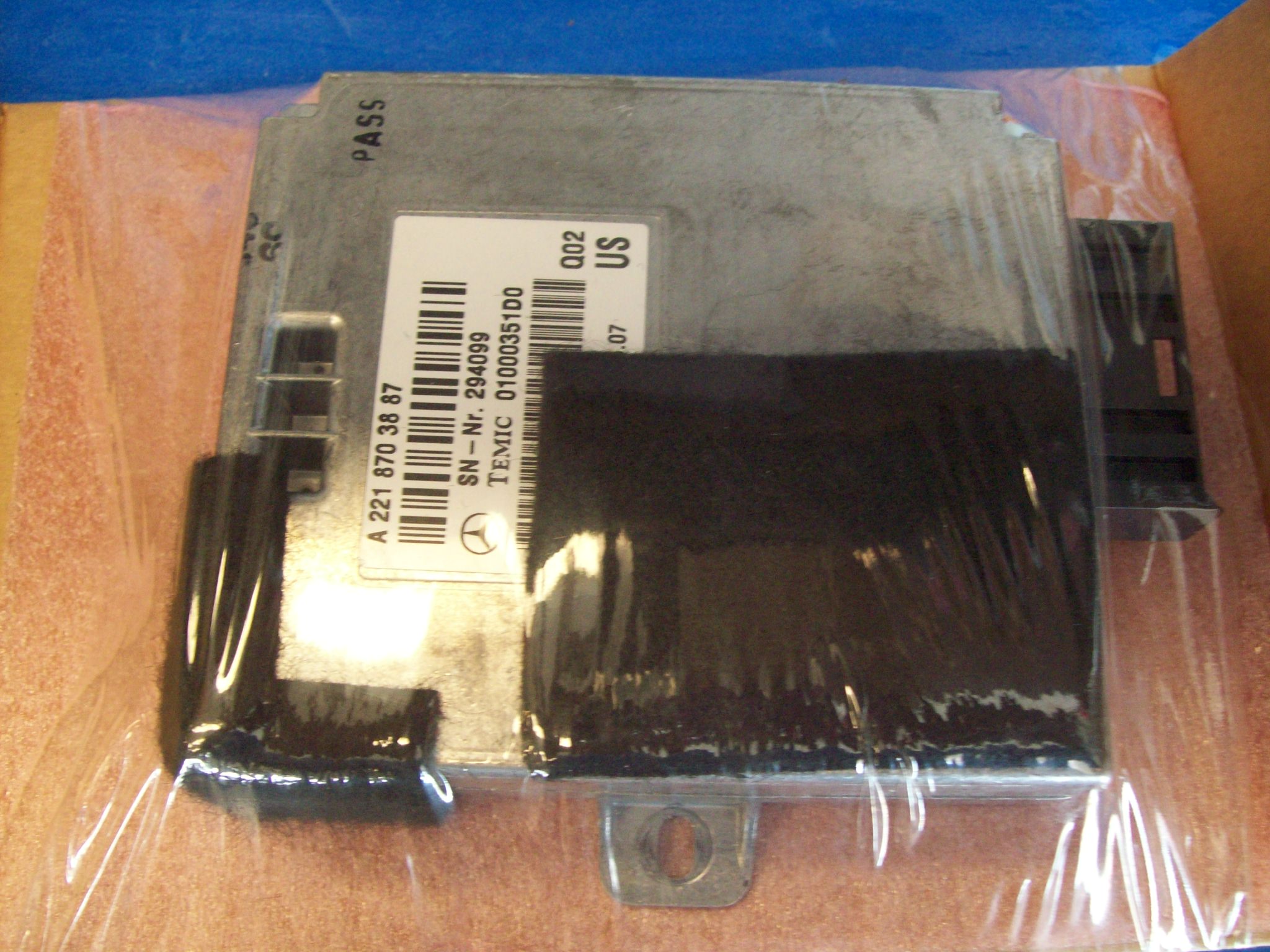 221 870 20 92 Mercedes Benz - Control Module - 221 870 38 87: Used Auto ...