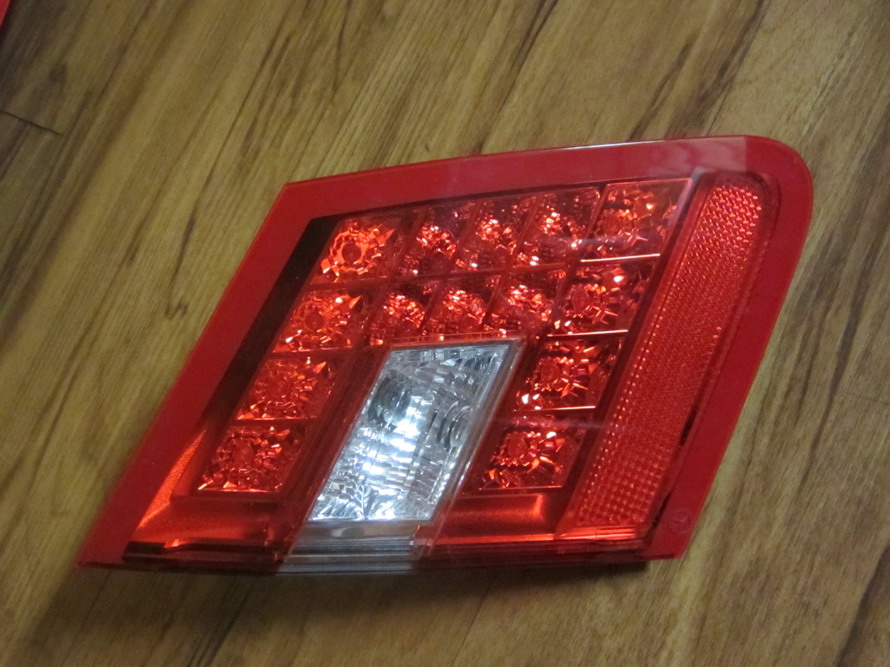 Mercedes Benz - E350 E class inner TAILLIGHT TAIL LIGHT TAILLAMP TRUNK ...