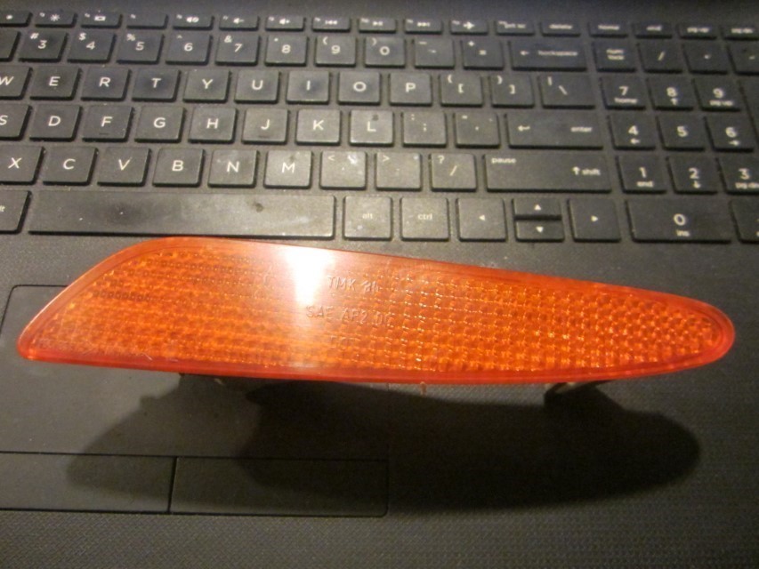 Mercedes Benz E320 - BUMPER MARKER - 2118200121: Used Auto Parts ...