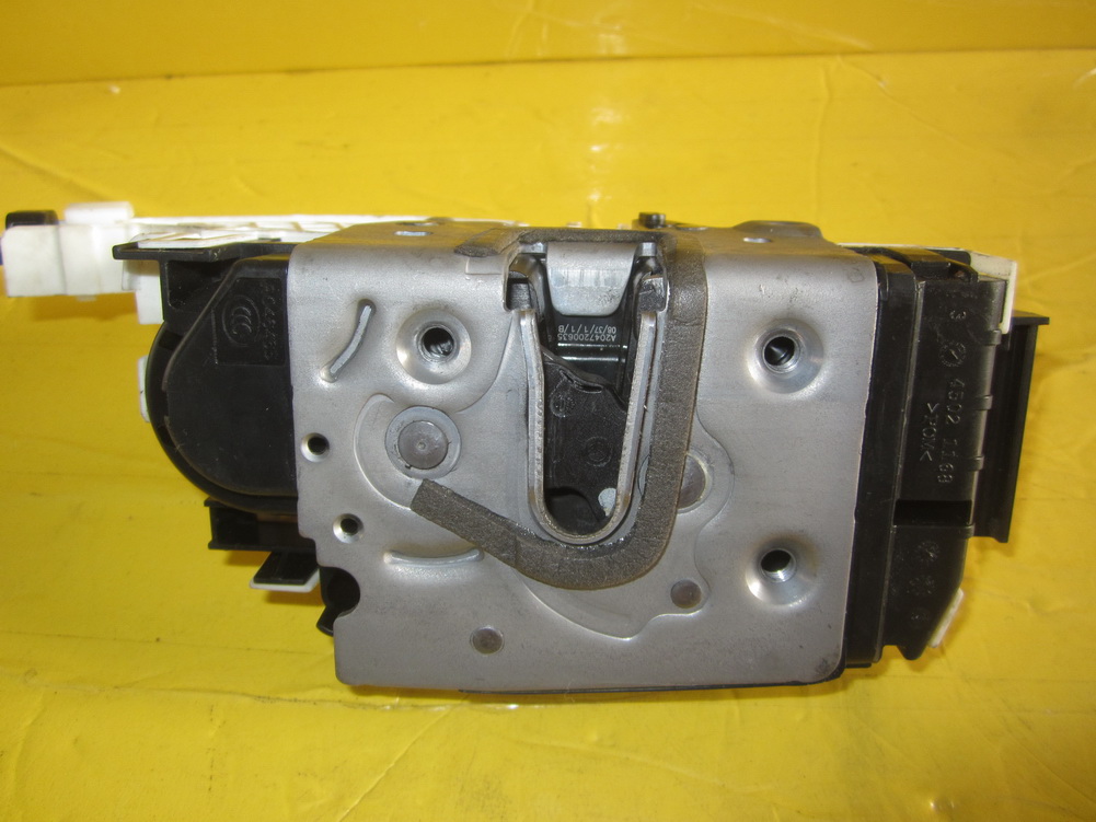 Mercedes Benz W204 C300 C350 C250 E350 Front Right Door Lock Latch ...