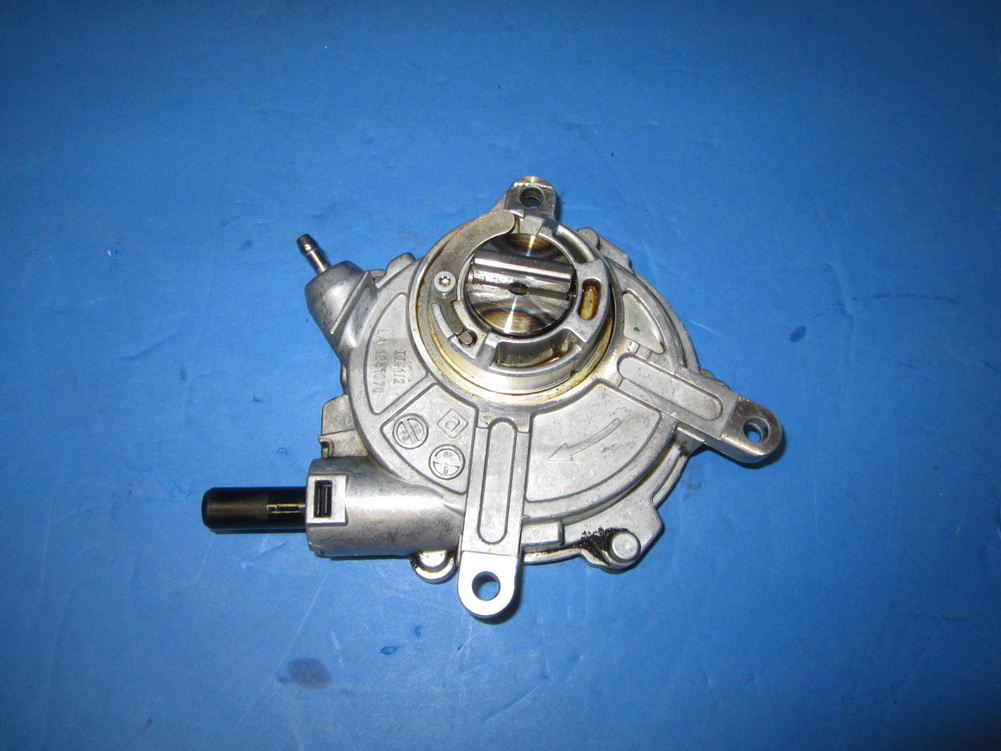 Mercedes Benz - Vacuum Pump - 2722300465: Used Auto Parts | Mercedes ...