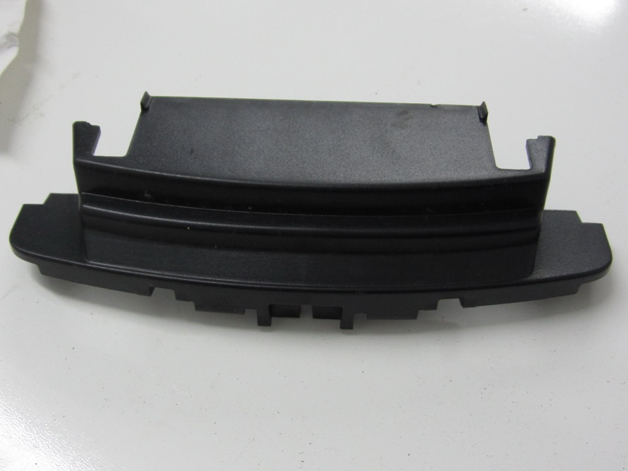 Mercedes Benz - Center Consol Storage Unit - 2216820016: Used Auto ...