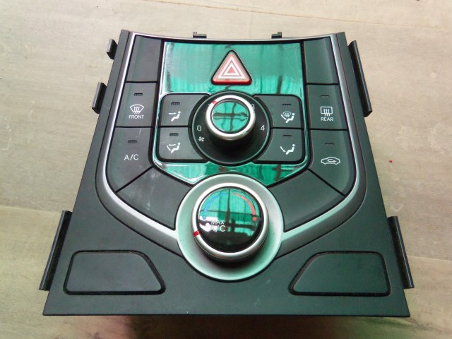 Hyundai Tucson- AC Control - Climate Control - Heater Control - 97250 ...