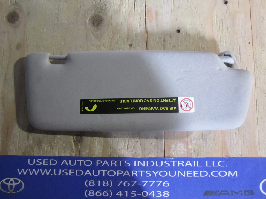Volkswagen - Sunvisor - Sun visor - 8E0972763: Used Auto Parts ...