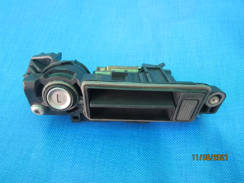Mercedes Benz CLK350 W209 - TRUNK LOCK LATCH WITH OUT KEY - 2037500693 ...