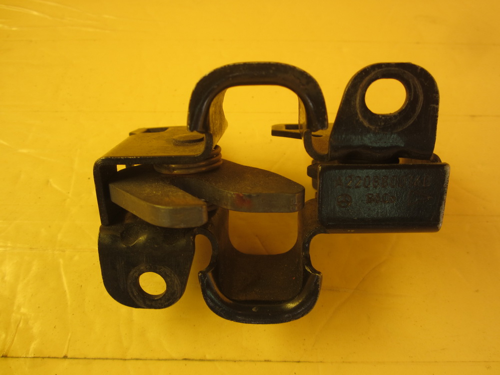 Mercedes Benz - Hood Lock - 2208800160: Used Auto Parts | Mercedes Benz ...