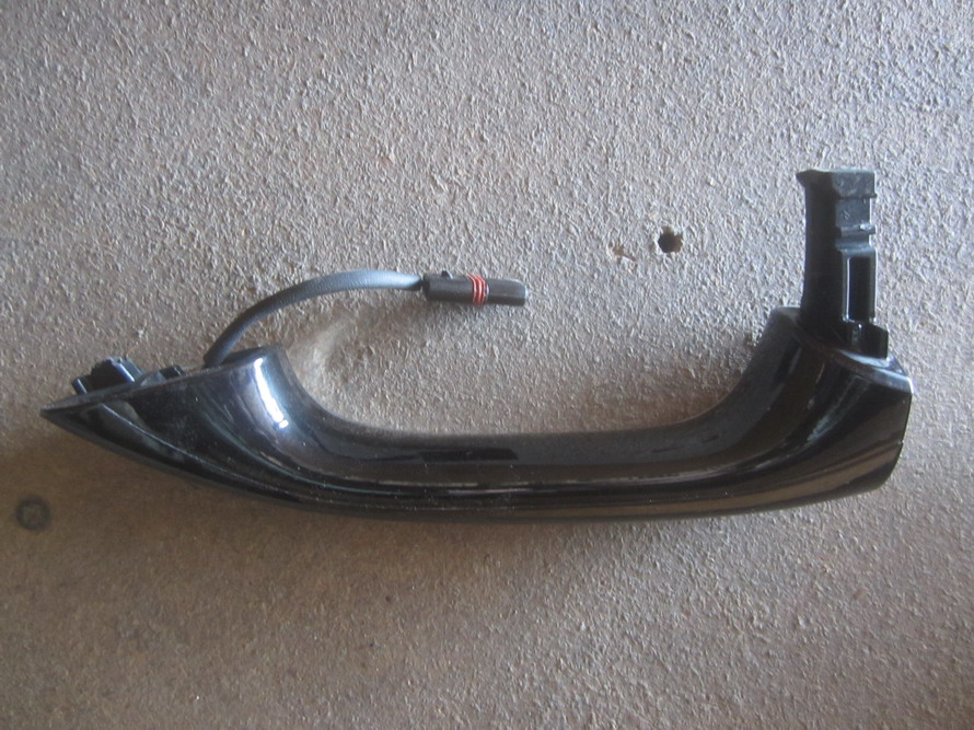 Mercedes Benz - Door Handle - 2115450528: Used Auto Parts | Mercedes ...