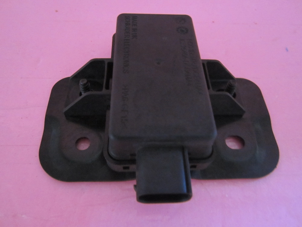 MERCEDES BENZ DC TPMS TIRE PRESSURE 0035407145: Used Auto Parts ...