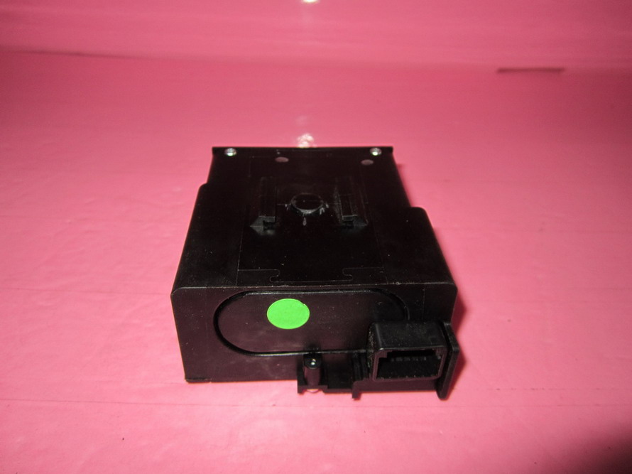 Nissan - IGNITION key charger - 285f5 ja000: Used Auto Parts | Mercedes ...