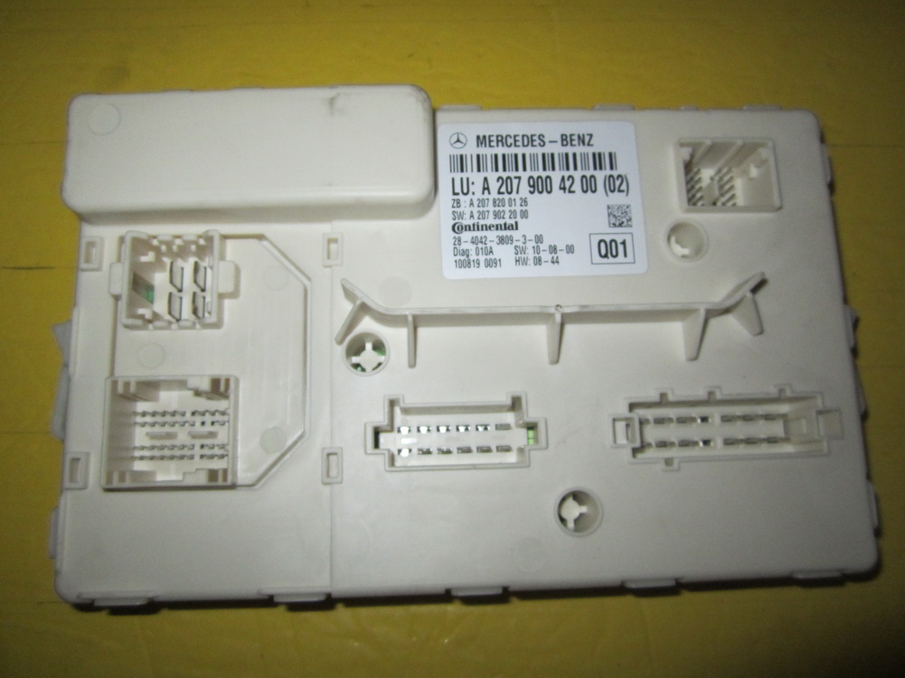 207 900 4200 Mercedes Benz E350 Soft Top Rear Control Module Relay in ...