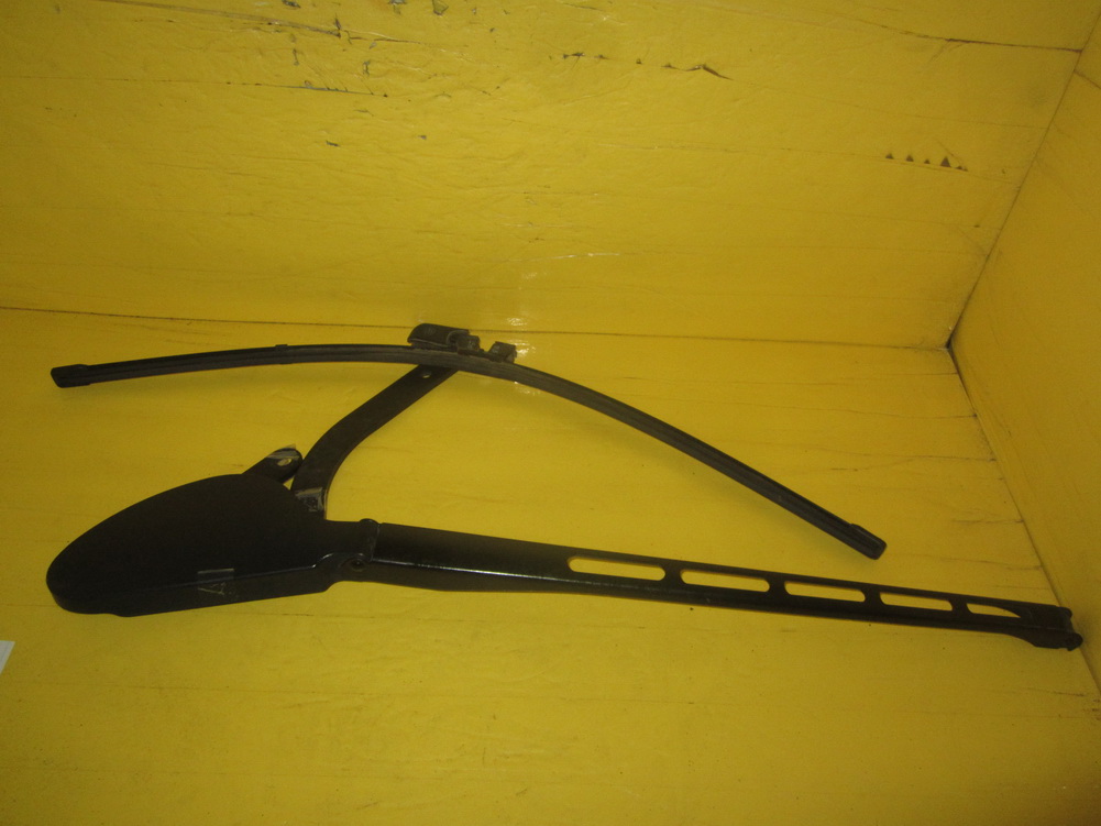 Mercedes Benz - Wiper Arm - 2038203044: Used Auto Parts | Mercedes Benz ...