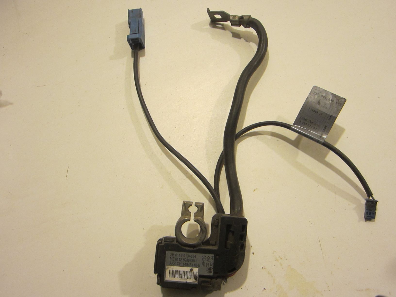 BMW E87 E88 E90 E70 BATTERY NEGATIVE TERMINAL Cable 61129134854: Used ...