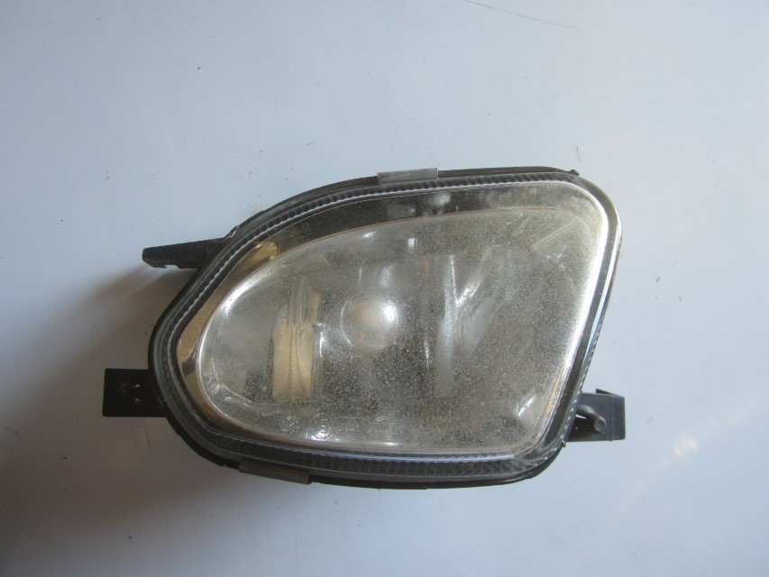 Mercedes Benz E320 E350 - Fog Light - 2118200556: Used Auto Parts ...