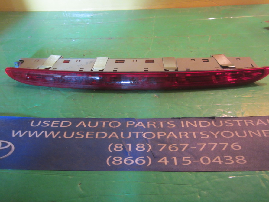 Mercedes Benz - 3RD Brake Light chip ON THE LOWER - 1648201056: Used ...