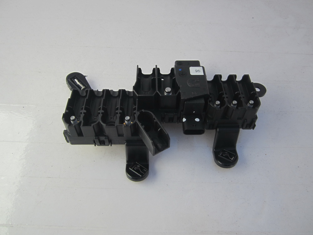 07-13 MERCEDES-BENZ W221 S550 S600 S450 BATTERY POWER JUNCTION BOX ...
