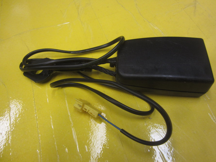 Mercedes Benz - Seat Belt - 2048602369: Used Auto Parts | Mercedes Benz ...