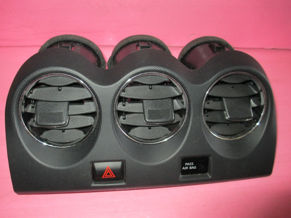 NISSAN ALTIMA DASH CENTER AIR VENT BLACK: Used Auto Parts | Mercedes ...