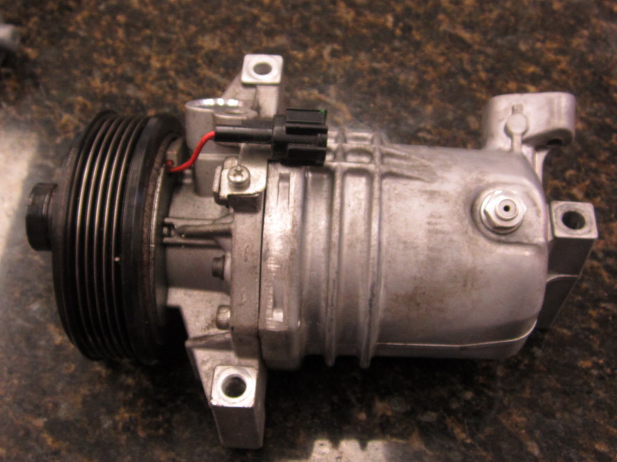 Nissan - AC Compressor - 92600 CJ63A: Used Auto Parts | Mercedes Benz ...