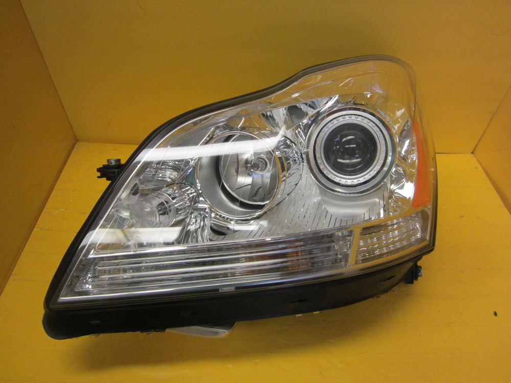 Mercedes Benz GL350 - Headlight HID -1648204959: Used Auto Parts ...