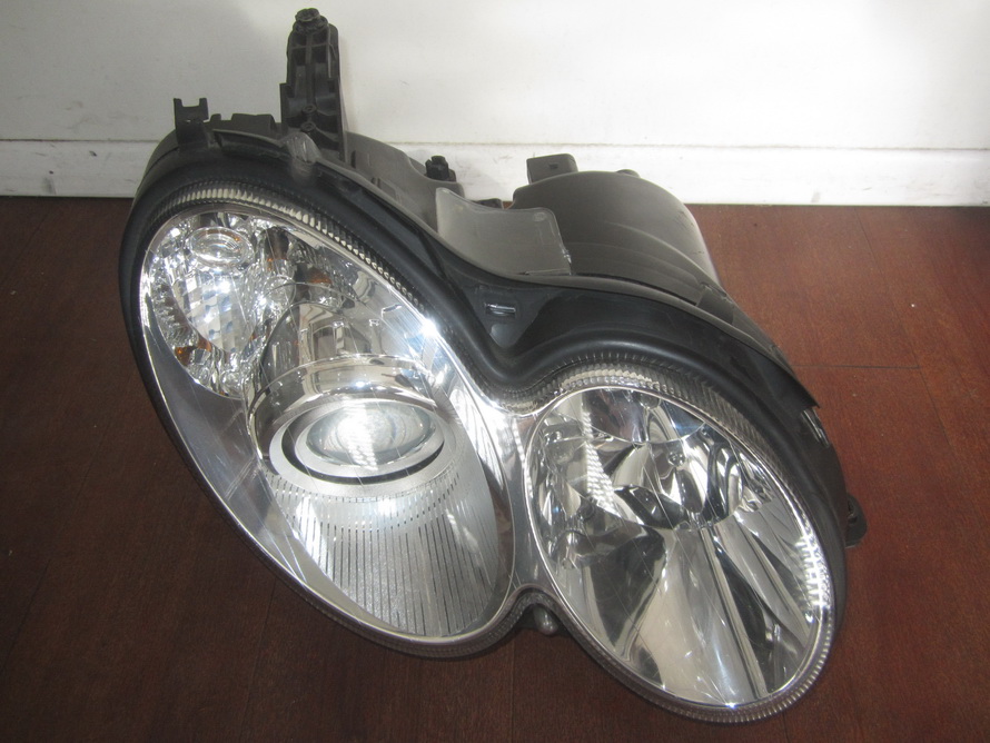 Mercedes Benz CLK350 Headlight BI XENON - W209: Used Auto Parts ...