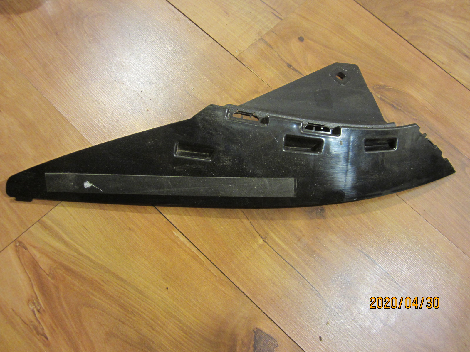Mercedes Benz - Bumper Bracket - 1188854900: Used Auto Parts | Mercedes ...