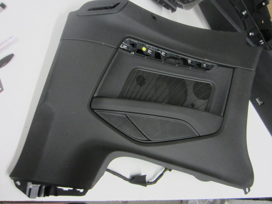 Audi - Quarter Panel INSIDE PANEL DOOR PANEL - 8W7.867.036: Used Auto ...