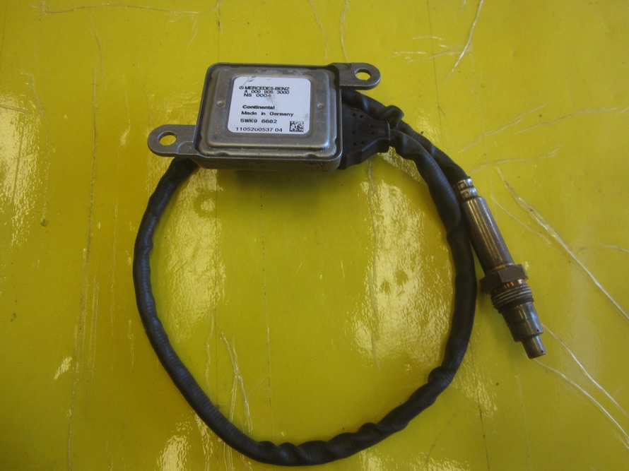 Mercedes Benz - NOX OXYGEN SENSOR - 0009053000: Used Auto Parts ...
