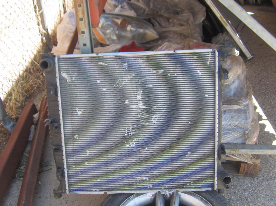 Mercedes Benz - Radiator - 0995001203: Used Auto Parts | Mercedes Benz ...