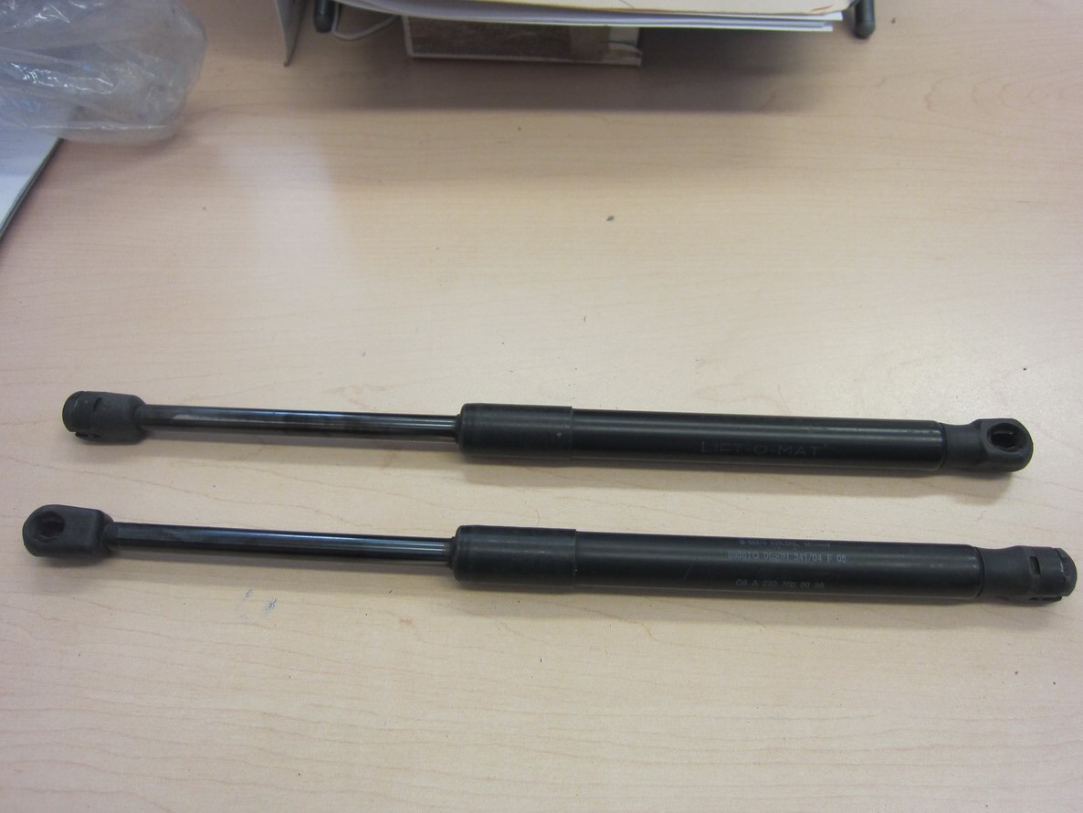 Mercedes Benz - Shock TRUNK LIFT and right - 2307500036: Used Auto ...