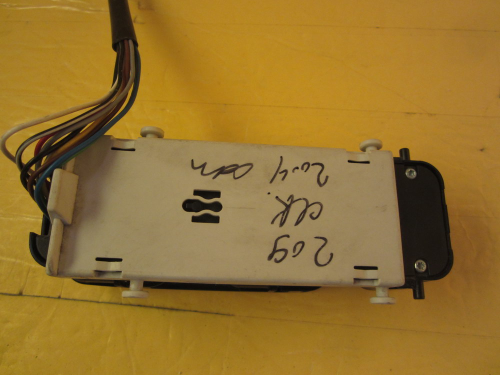 Mercedes Benz Clk350 - Window Switch - 2098203410: Used Auto Parts ...