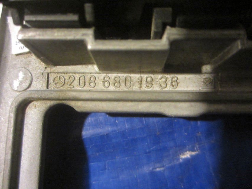 Mercedes Benz - Switch - 208200151 2086801936: Used Auto Parts ...