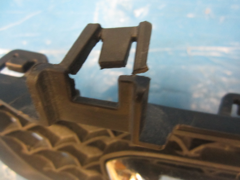 Mercedes Benz RUNNING LIGHT DYTIME RUNNING LIGHT 2049069000 2078801224 ...