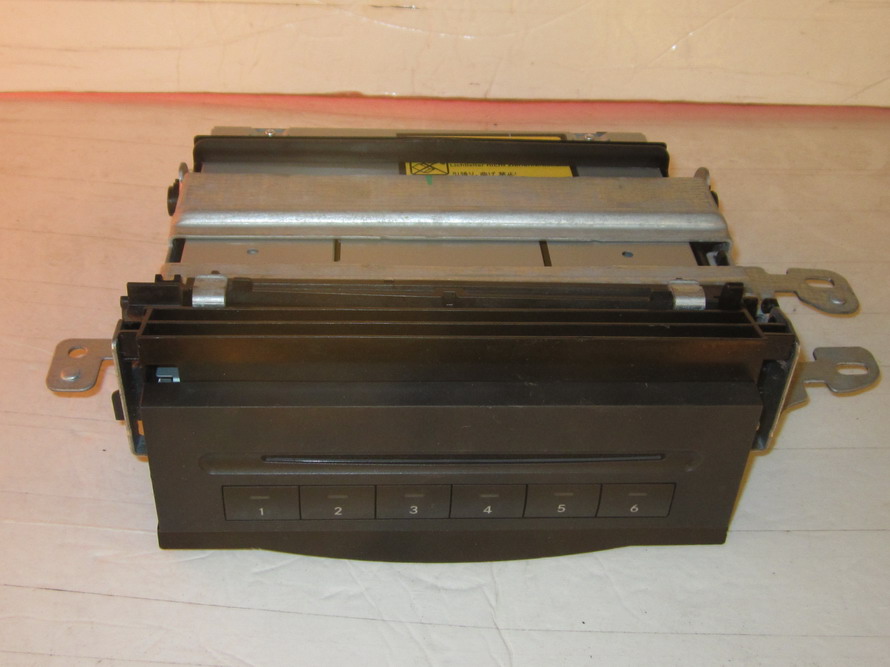 Mercedes Benz W164 ML550 E500 R350 GL550 ML63 Radio 6 Disk CD Changer ...
