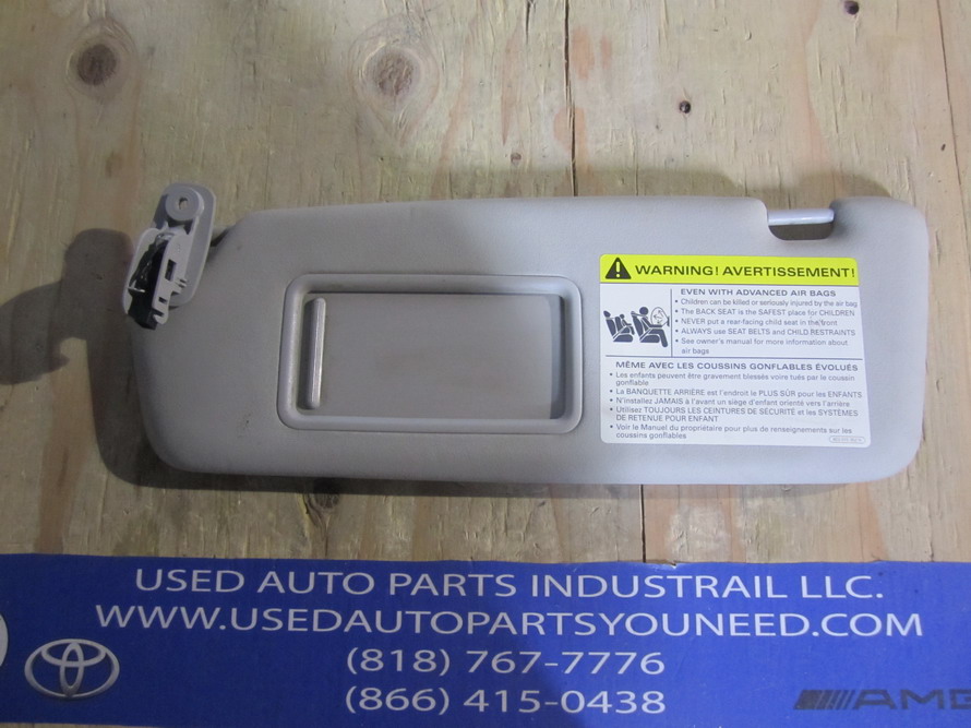 Volkswagen - Sunvisor - Sun visor - 8E0972763: Used Auto Parts ...
