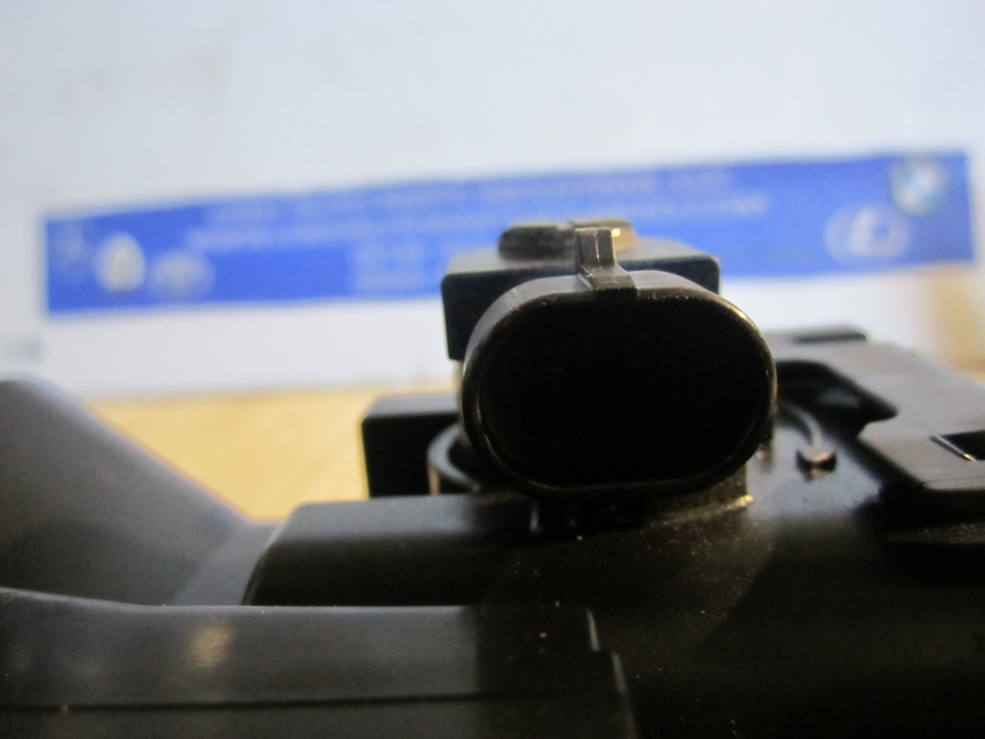 Mercedes Benz - Vapor Canister CHARCOAL CANISTER - 1644701459: Used ...