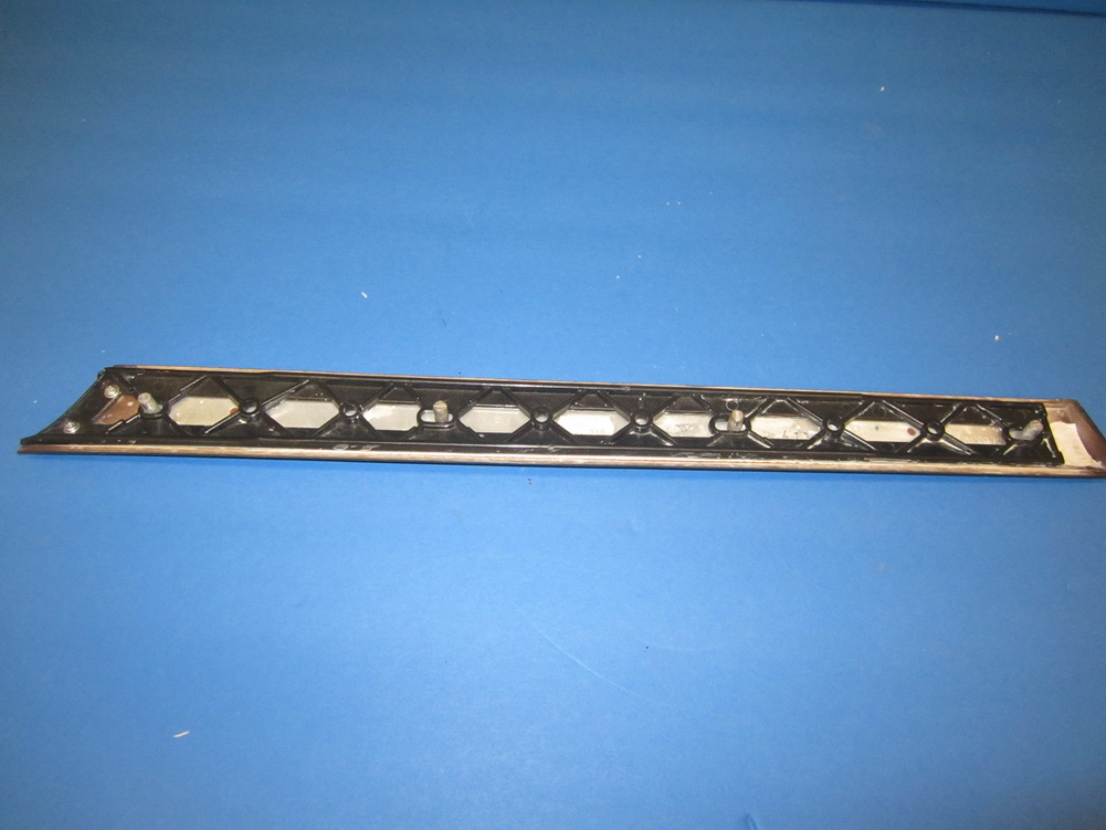 BMW - Wood Trim right front door wood - 51418200726: Used Auto Parts ...