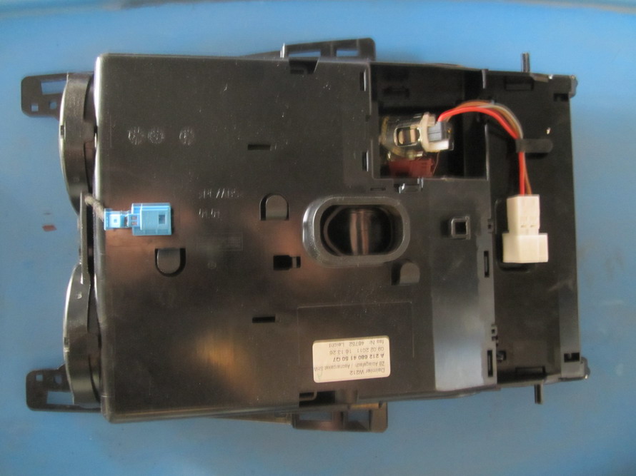 Mercedes Benz E350 - Ashtray - 2126804150: Used Auto Parts | Mercedes ...