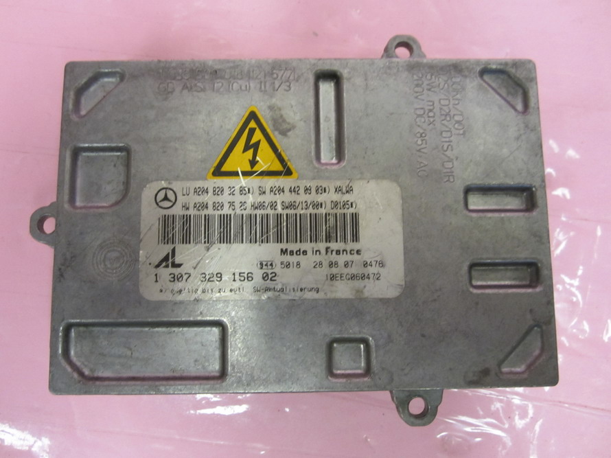 Mercedes Benz - Headlight ballast computer - 1307329156: Used Auto ...