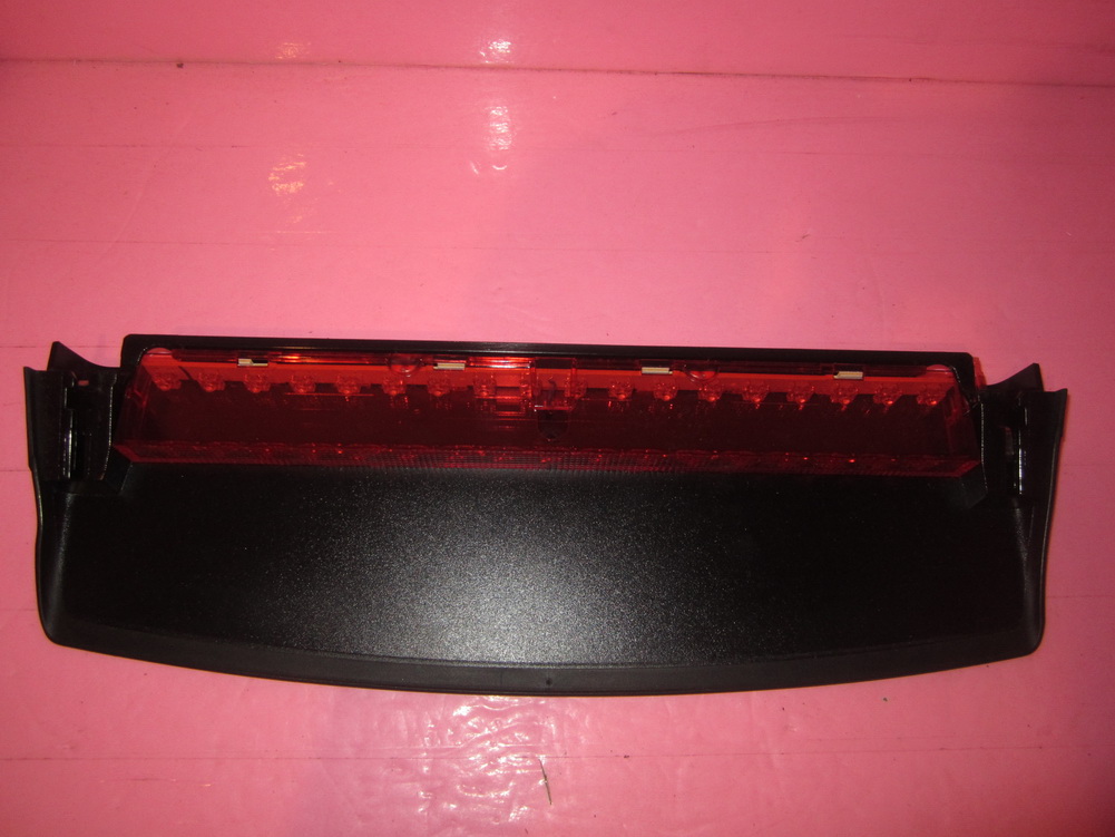 Audi - 3RD Brake Light - 8K5945097: Used Auto Parts | Mercedes Benz ...