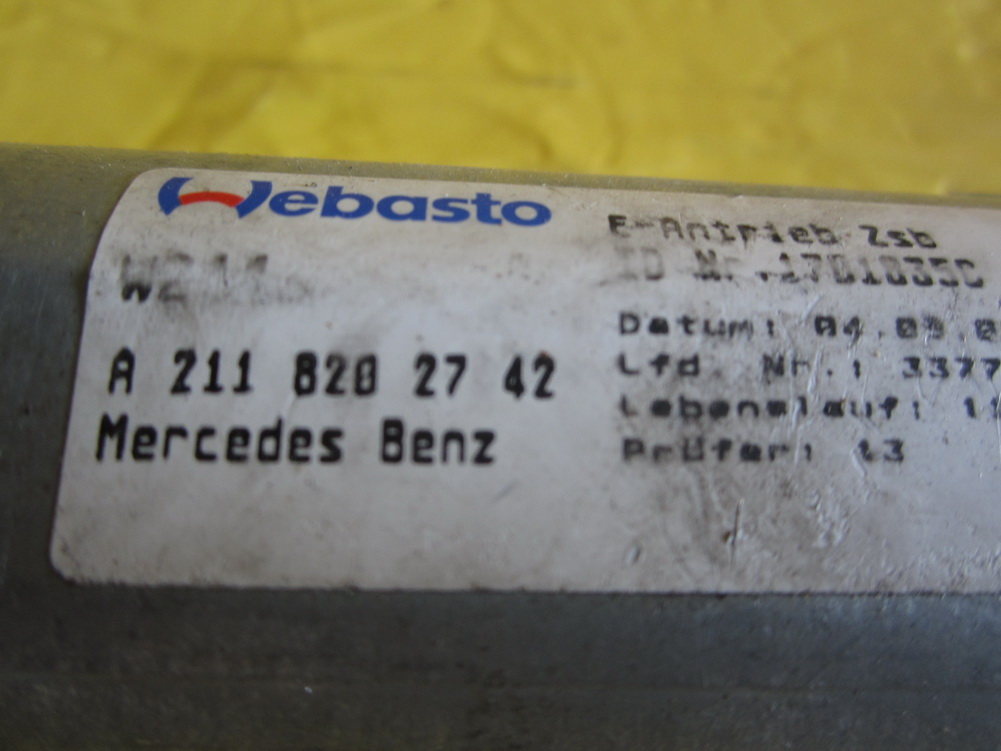 Mercedes Benz - Sun Roof Motor - 2118202742: Used Auto Parts | Mercedes ...