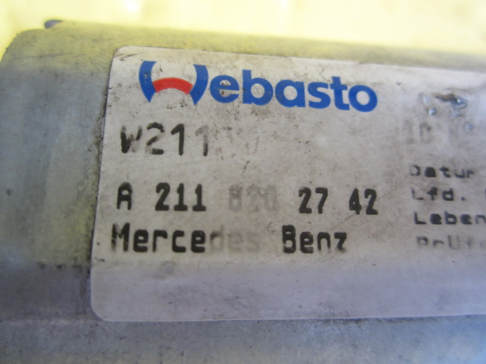Mercedes Benz - Sun Roof Motor - 2118202742: Used Auto Parts | Mercedes ...