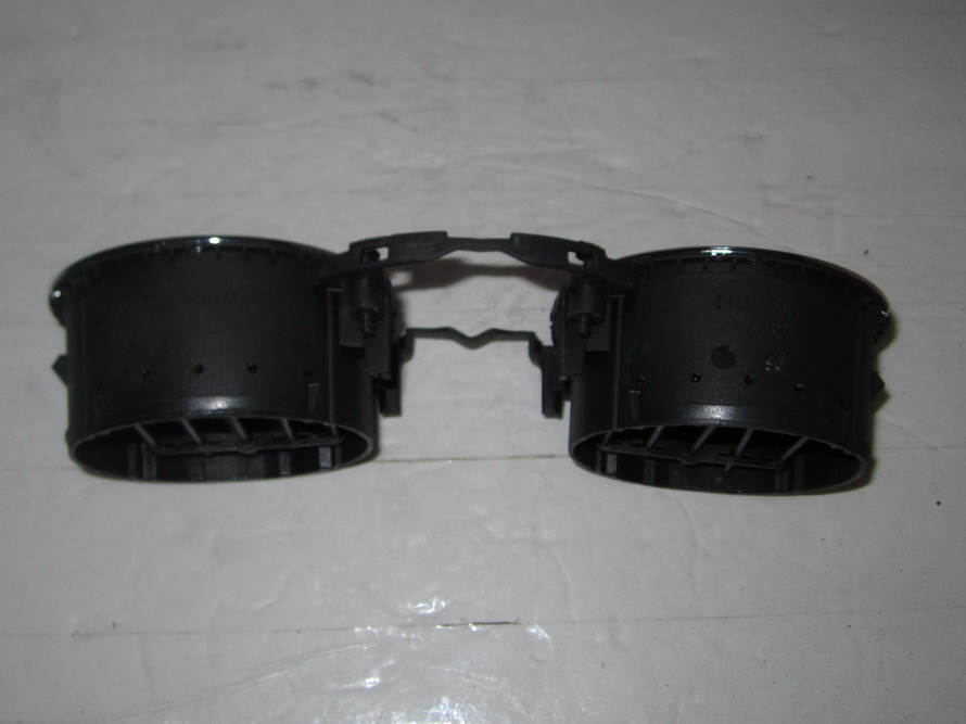 Mercedes Benz - Air Vent Dash - 2098300254: Used Auto Parts | Mercedes ...