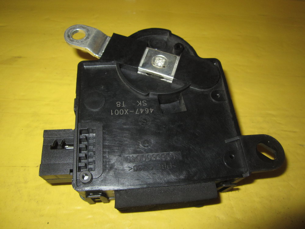 Mercedes Benz - BATTERY CONTROL MODULE - 2115403845: Used Auto Parts ...