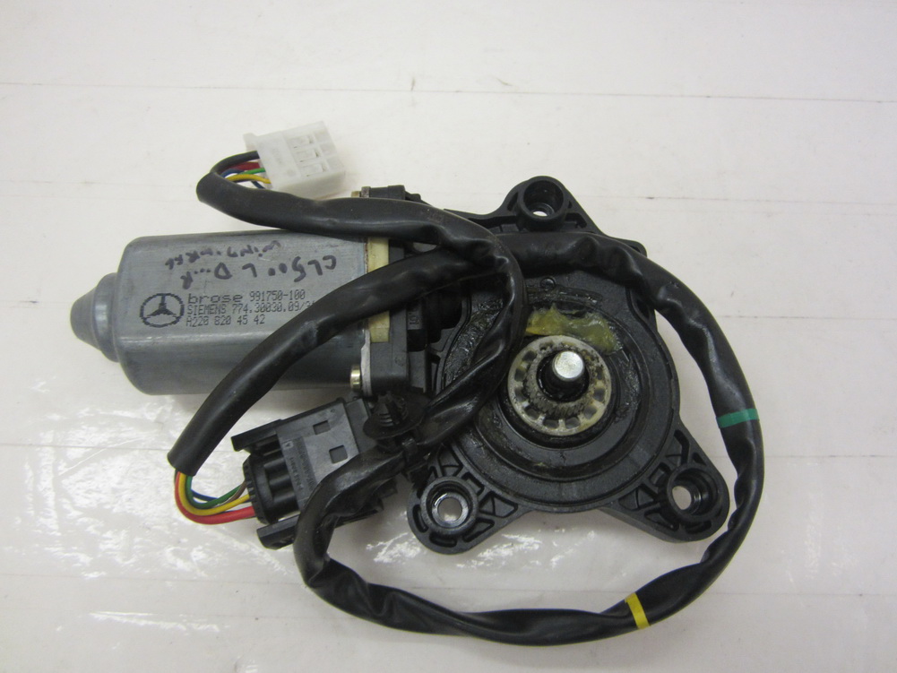 Mercedes Benz - Windows Regulator Motor - 220 820 45 42: Used Auto ...