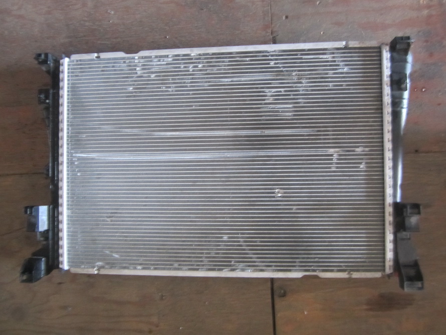 Mercedes Benz - Bumper - A2125001400: Used Auto Parts | Mercedes Benz ...