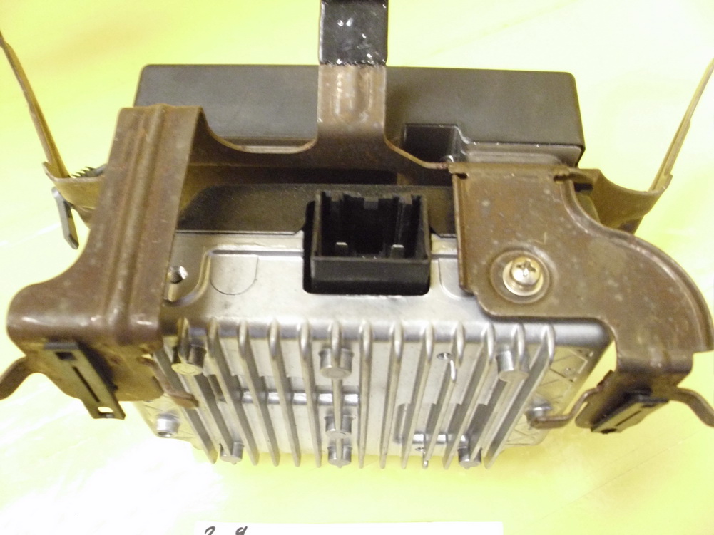 DODGE CHRYSLER POWER INVERTER 05026486AA: Used Auto Parts | Mercedes ...