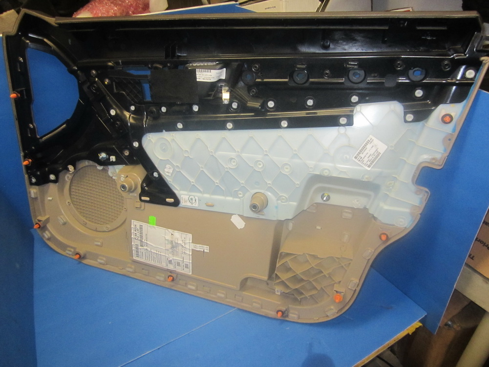Mercedes Benz - DOOR PANEL - 204: Used Auto Parts | Mercedes Benz Used ...