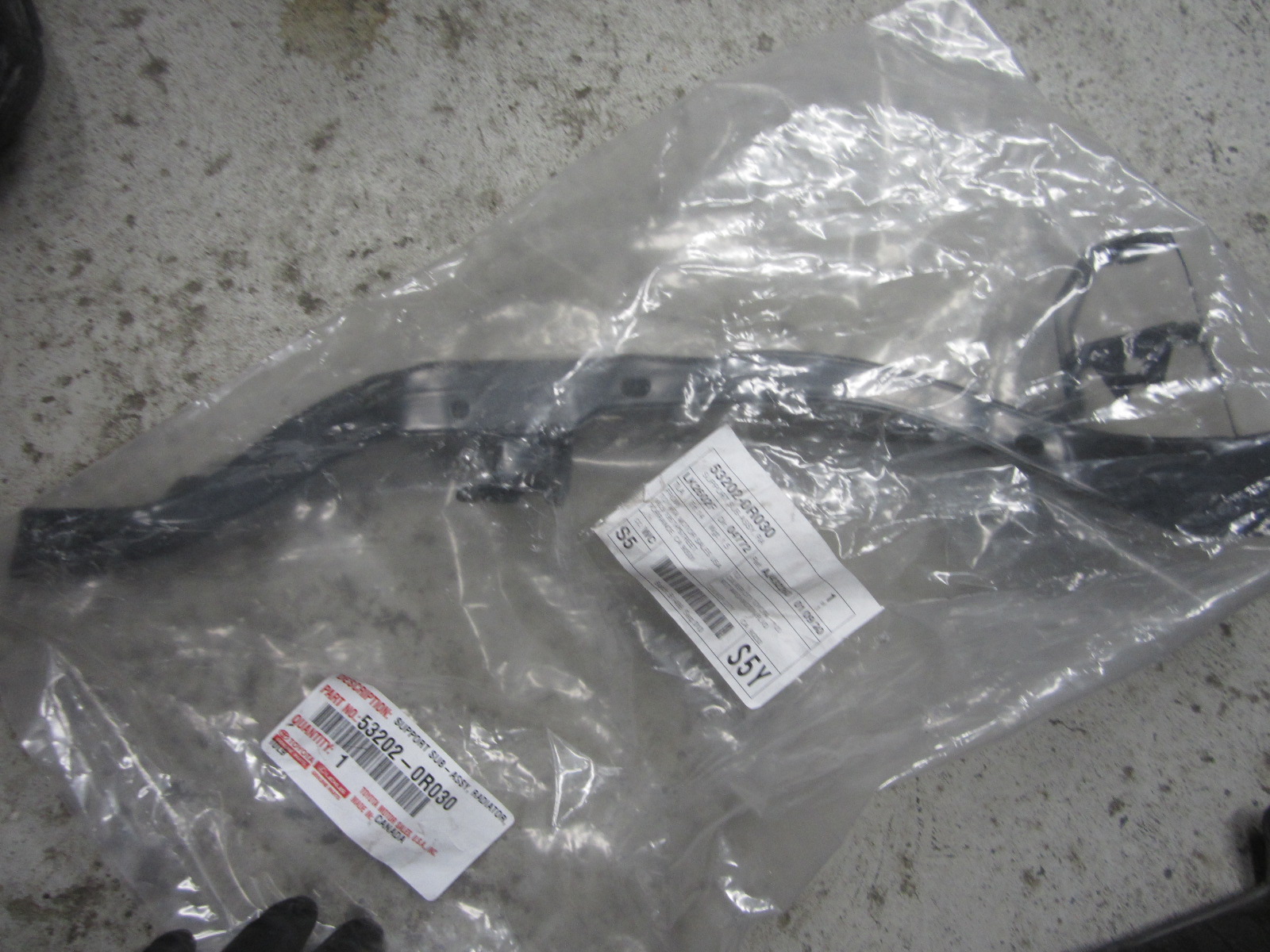 Toyota - RADIATOR SUPPORT UPPER SUB NEW- 53202 0R030: Used Auto Parts ...
