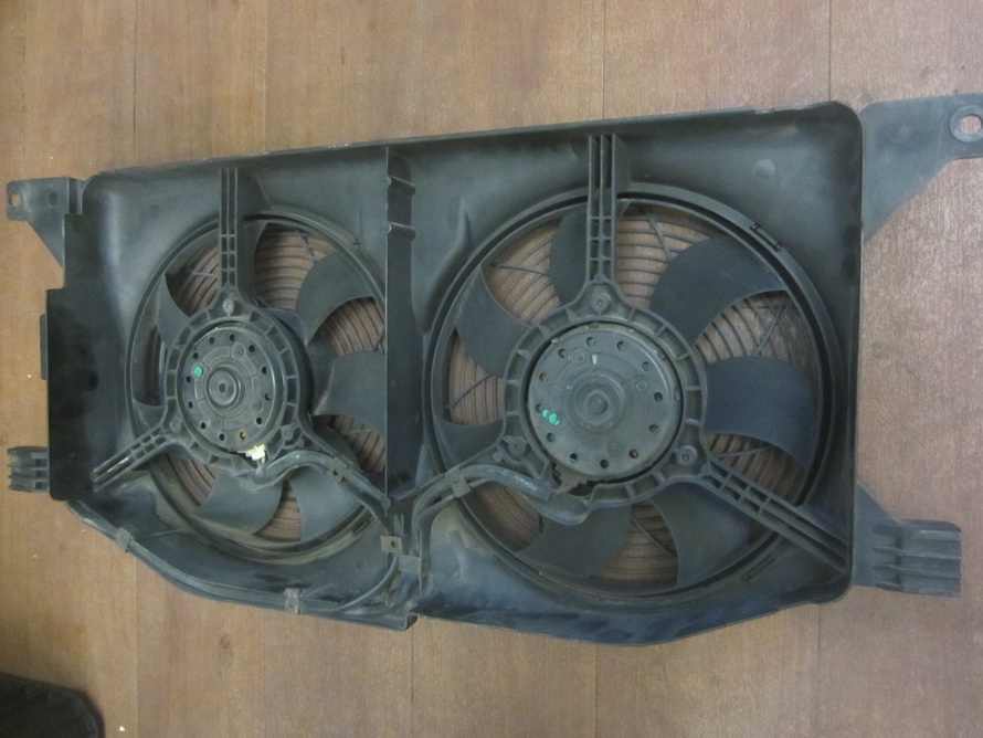 Mercedes Benz - cooling radiator fan - 1635000155: Used Auto Parts ...
